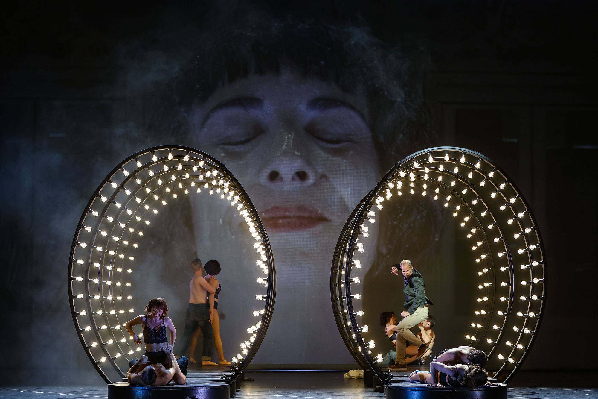 Follies - Volksoper Wien